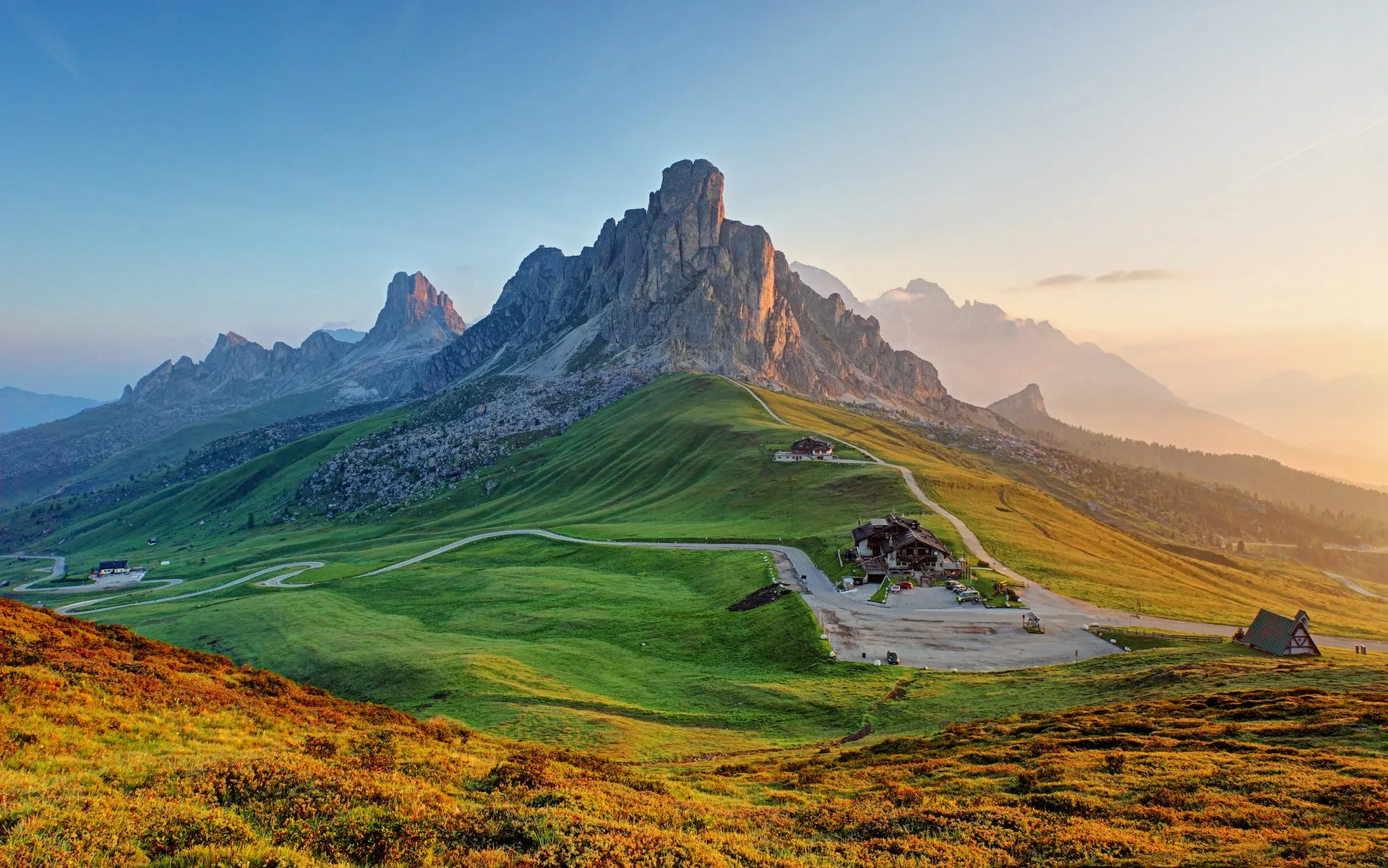 Alta Via 2 Ultimate Guide — Stages, Huts & Routes - Hut To Hut Hiking ...